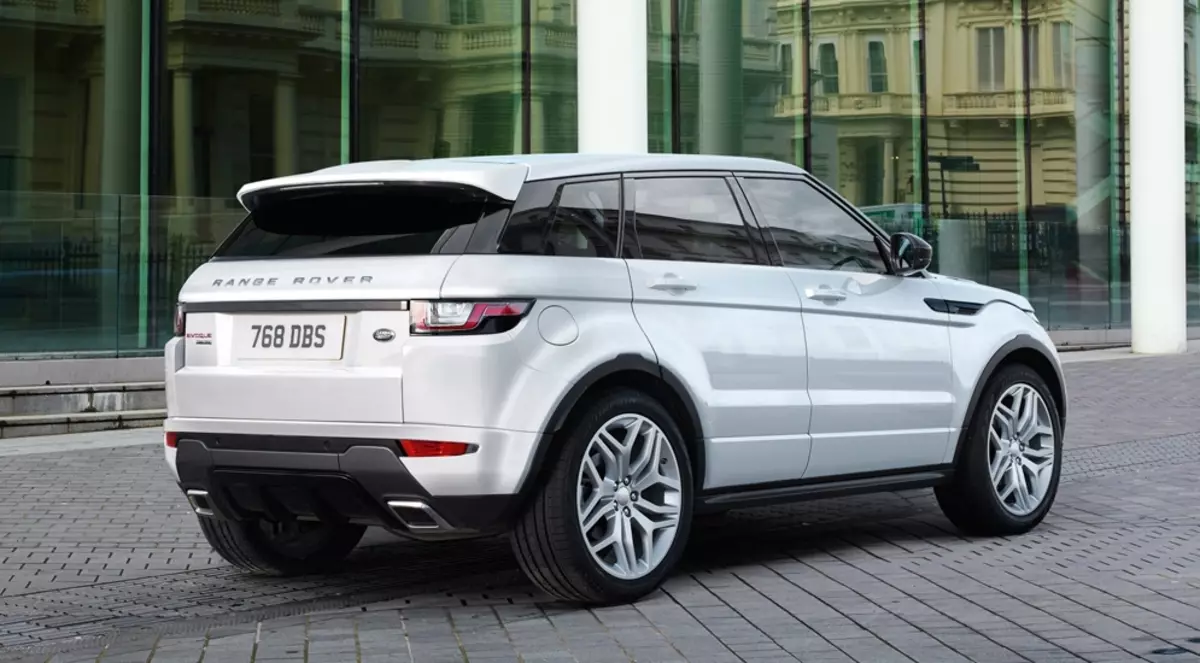 Кампанія Jaguar Land Rover стамілася ад кітайскіх падробак 700_6