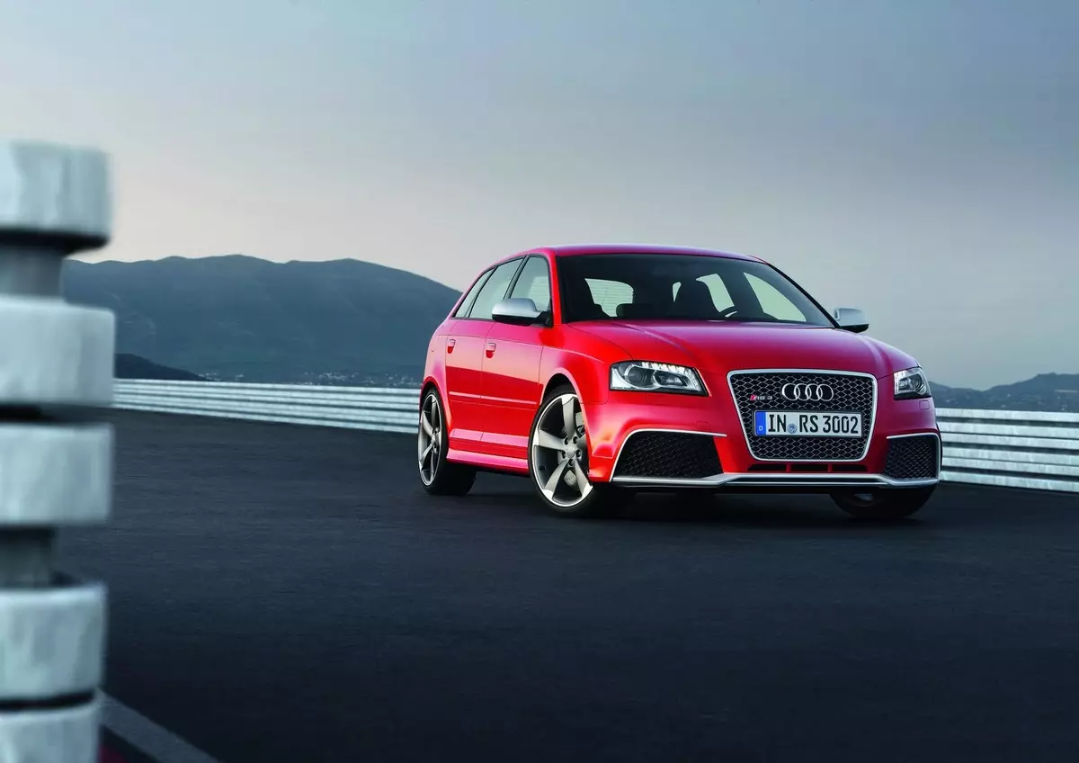 Novi Audi RS3 bit će prikazan u Ženevi 7123_2