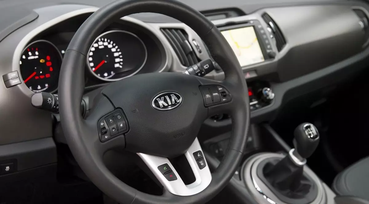 El món interior del nou Kia Sportage 