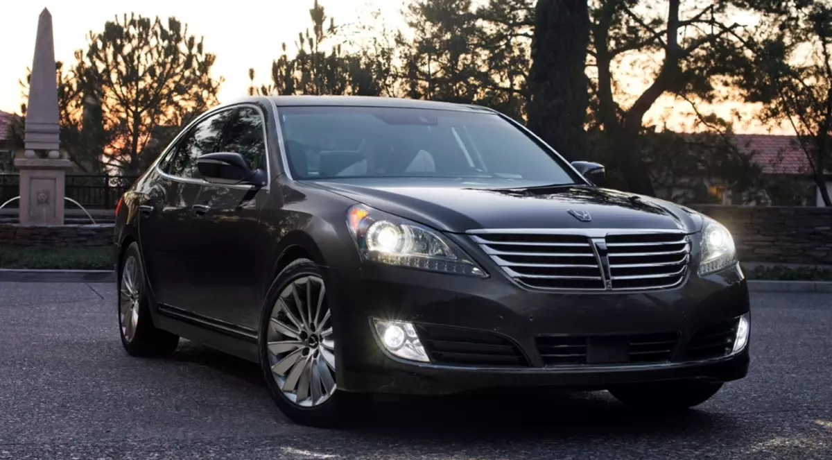 Hyundai Equus 2016 مدل سال "Smart" Trunk را به دست آورد