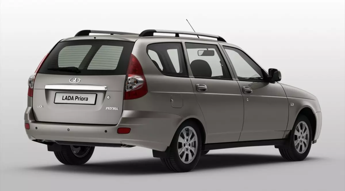 Avtovaz 2015 मध्ये Lada Prema च्या आधुनिकीकरण सुरू ठेवण्याचे वचन दिले 754_6