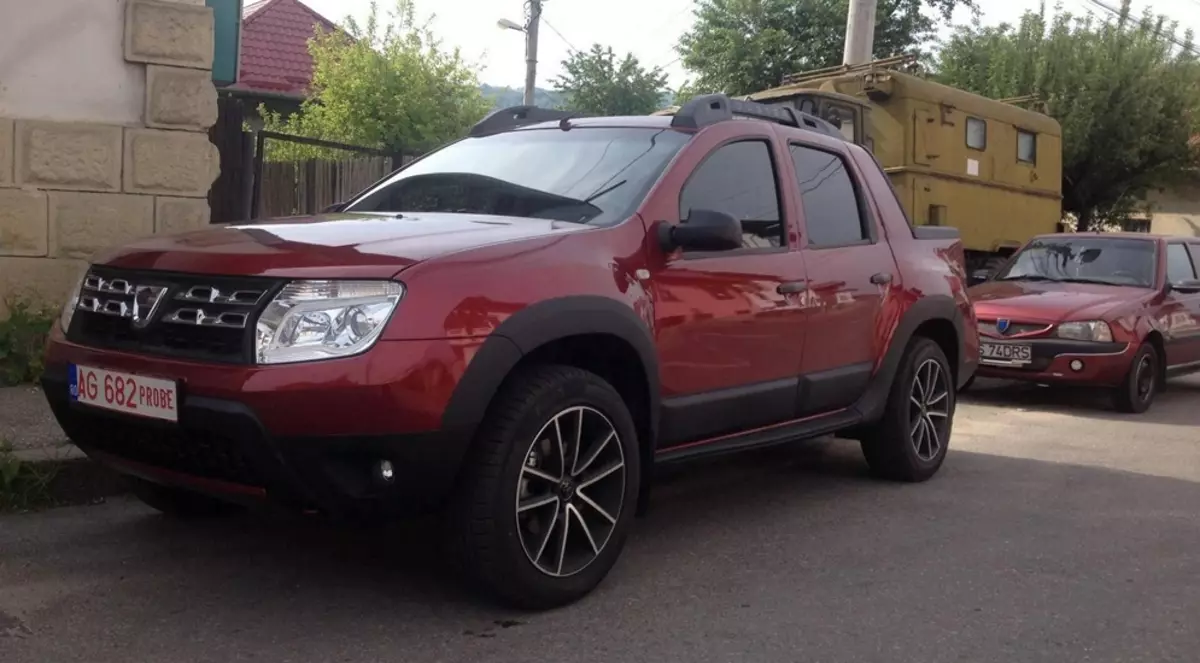 Dacia Duster Dúbailte Cab: Pickup, a bhfuil easpa againn