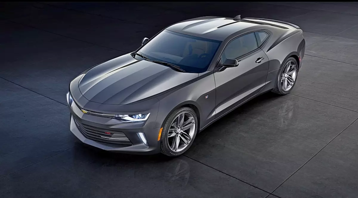 Novi Chevrolet Camaro: četverocilindrični ponija ili šest-litarsko čudovište? 780_4