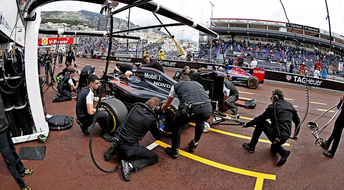 ວຽກບ້ານ, ຫຼື Monaco Grand Prix 2015 781_13