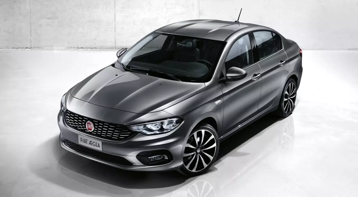 Fiat menunjukkan sedan kompak Aegea baru di Istanbul