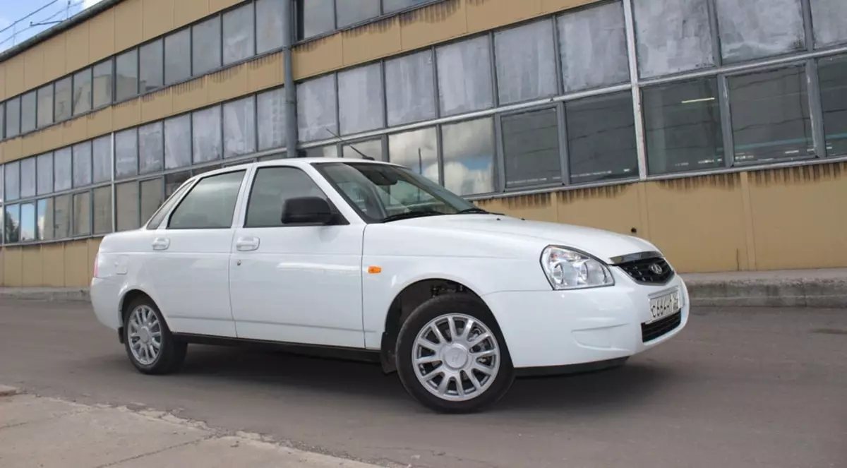 Exkluzívne: Demontujeme nový 123-silný motor z Avtovaz 8697_14