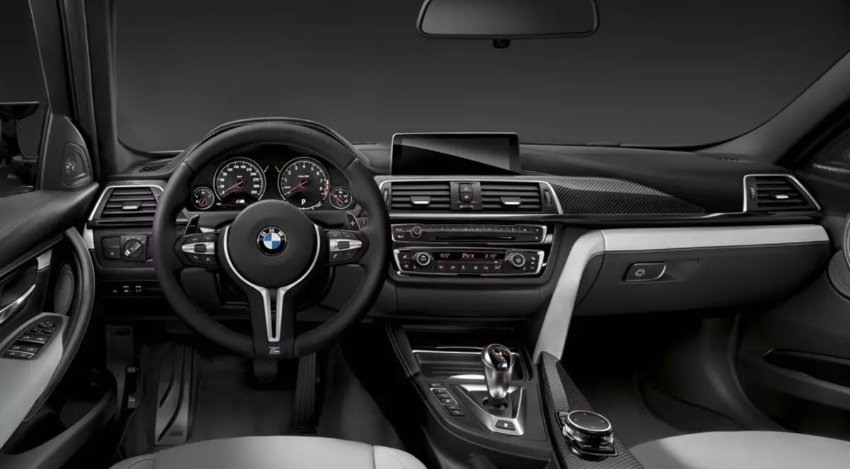 BMW M3 עם תרמיל יוצג בפרנקפורט 887_6