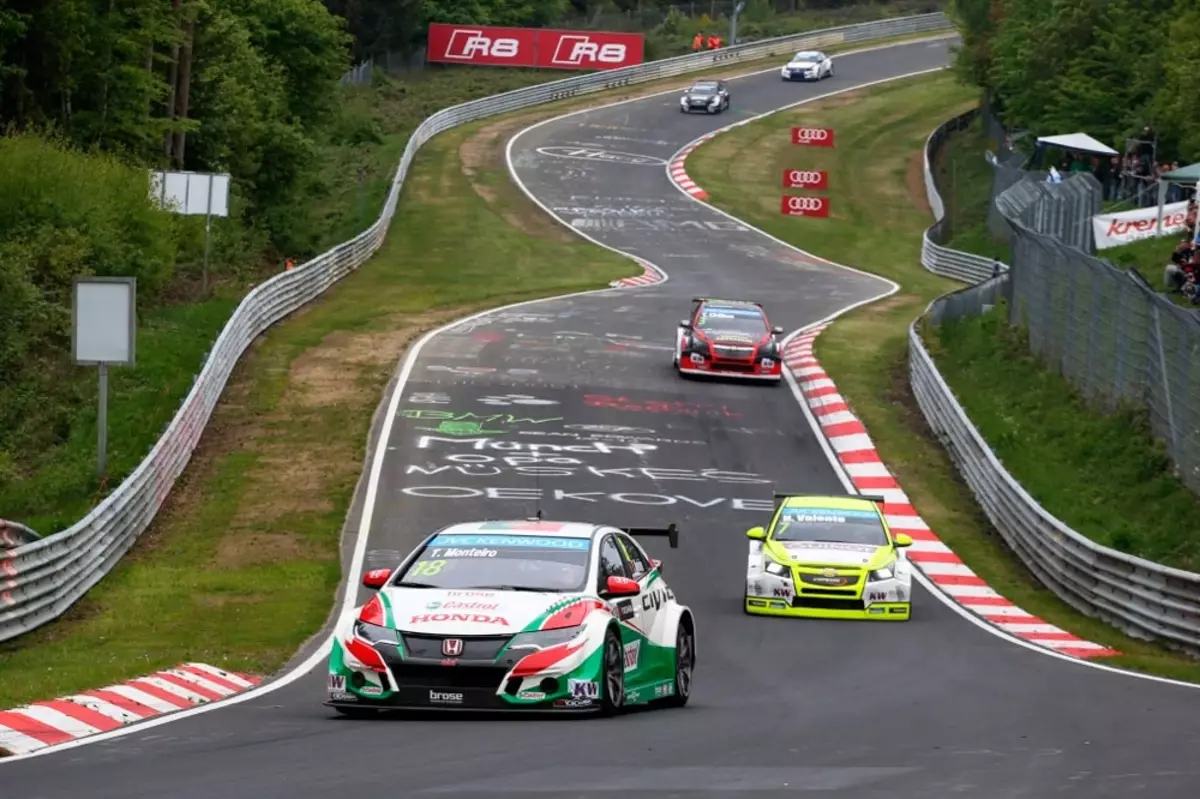 WTCC3.jpg.