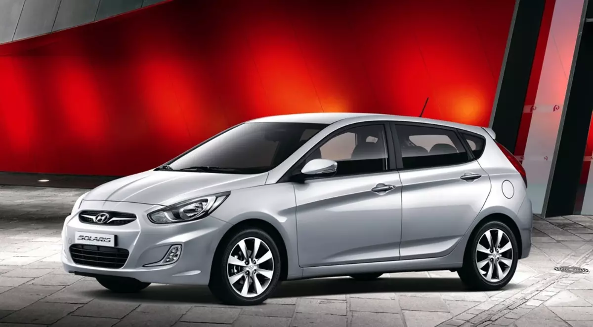 autoWp.ru_hyundai_solaris_hatchback_4.jpg.