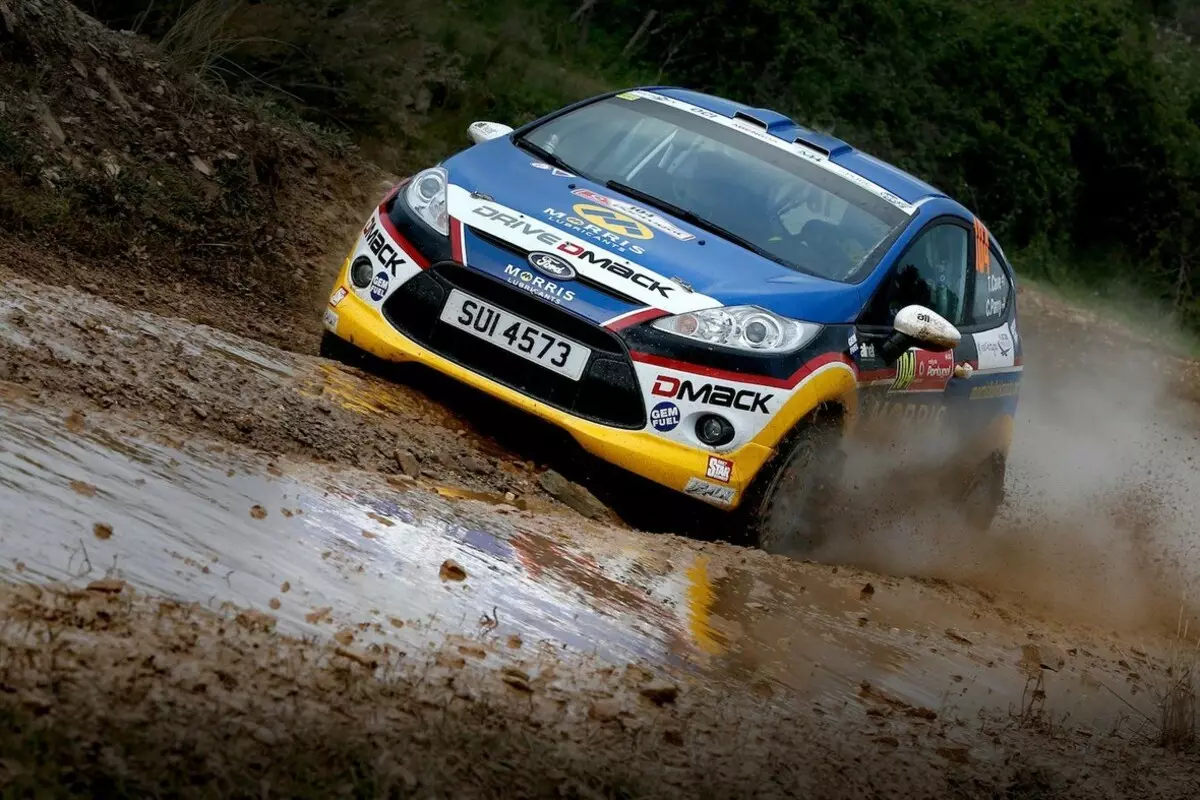 Leven DMack Fiesta Trophy Trophy dest bi Portekîzê kirin