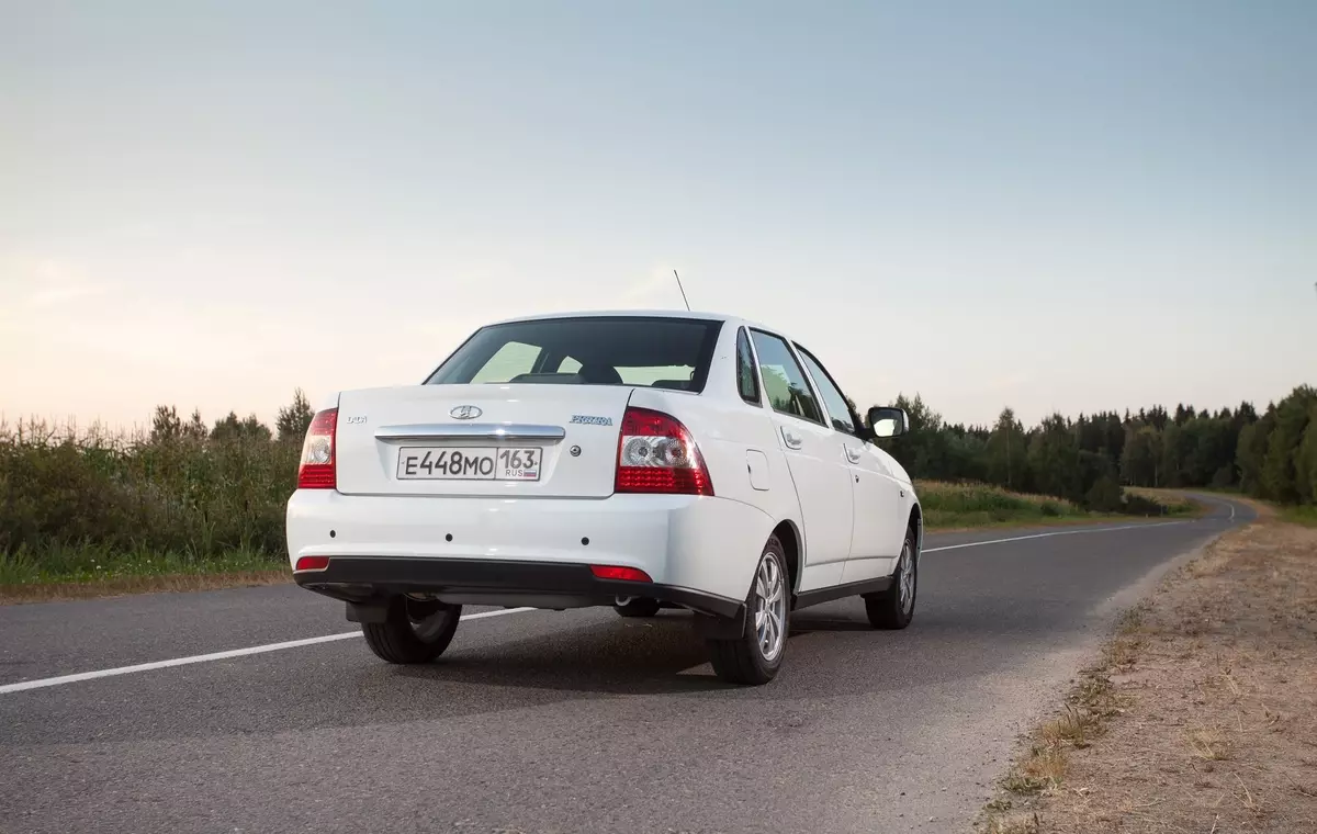 Las ventas de la prioridad de Lada con Robotic Transmissia comienzan en octubre. 9319_6