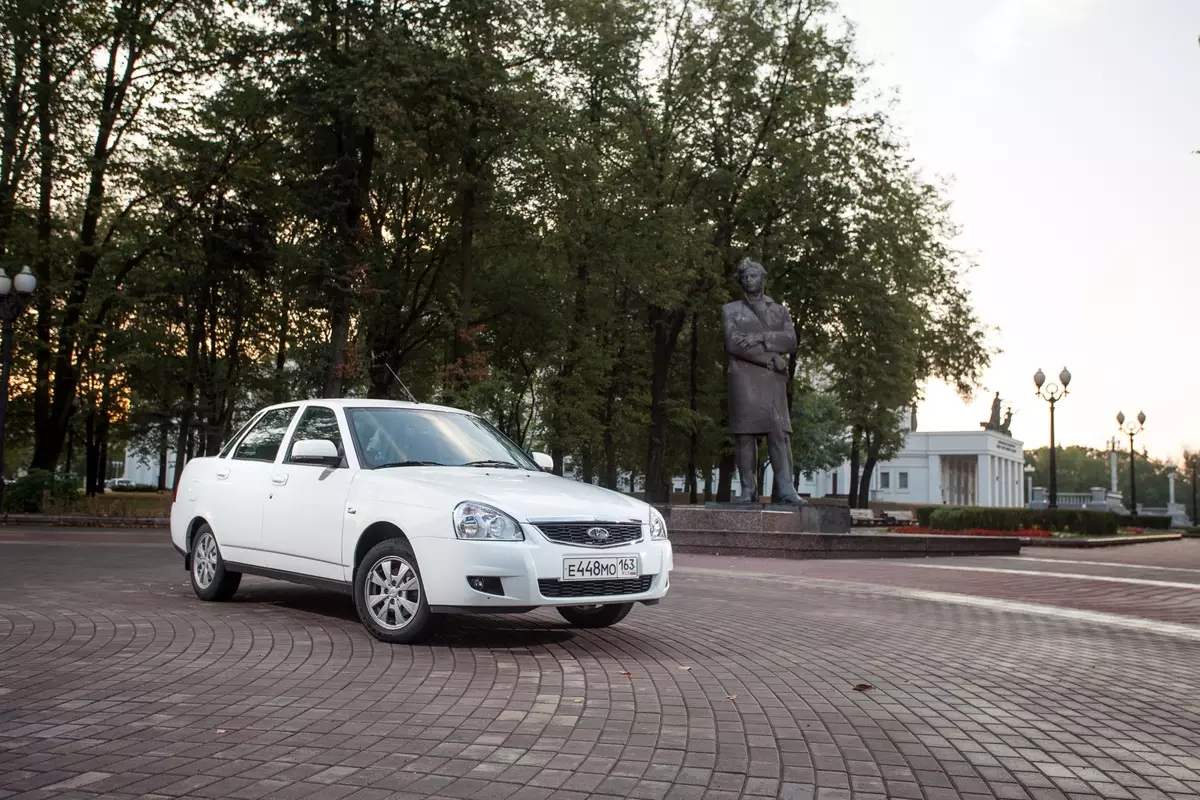 Las ventas de la prioridad de Lada con Robotic Transmissia comienzan en octubre. 9319_7