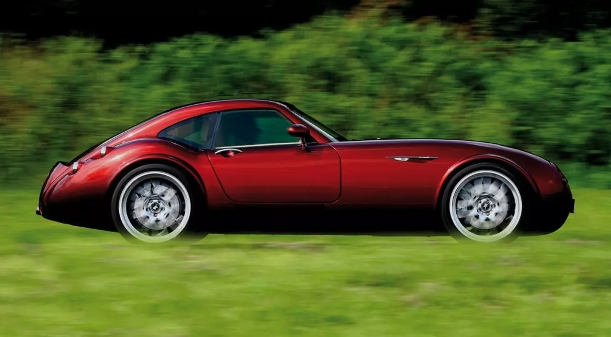 Siêu xe một cách chi tiết: Wiesmann, từ cuộc đời của các loài bò sát 931_13