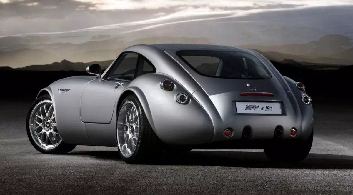 Supercars üksikasjalikult: Wiesmann, roomajate elust 931_22