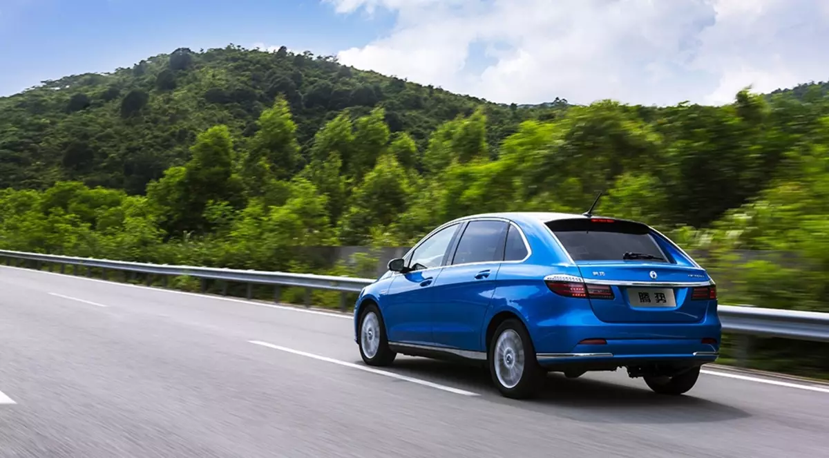 La voiture électrique de daimler et de byd est entrée dans une série 9332_14