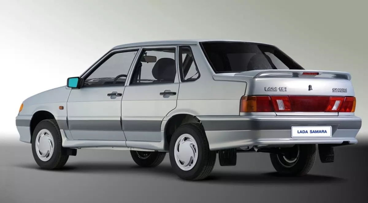 Lada Samara vadovauja antrinėje Rusijos automobilių rinkoje 946_2