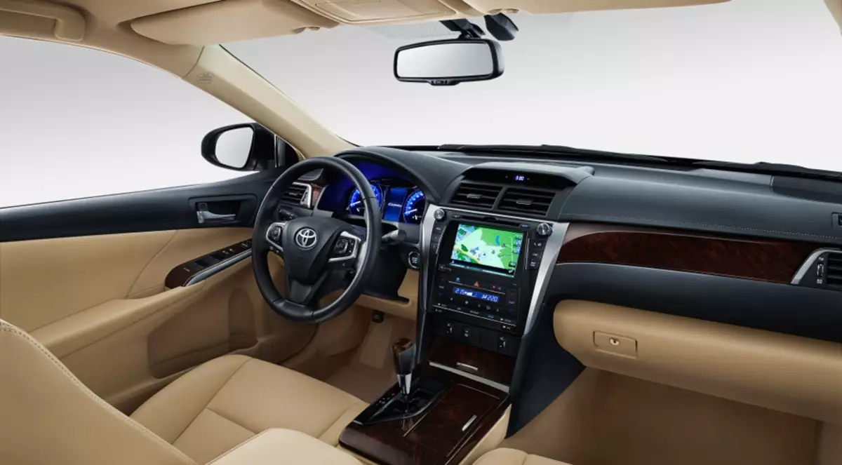 AutoWorks en Rusia prefire Toyota e Land Rover para os resultados de 2015 94_4