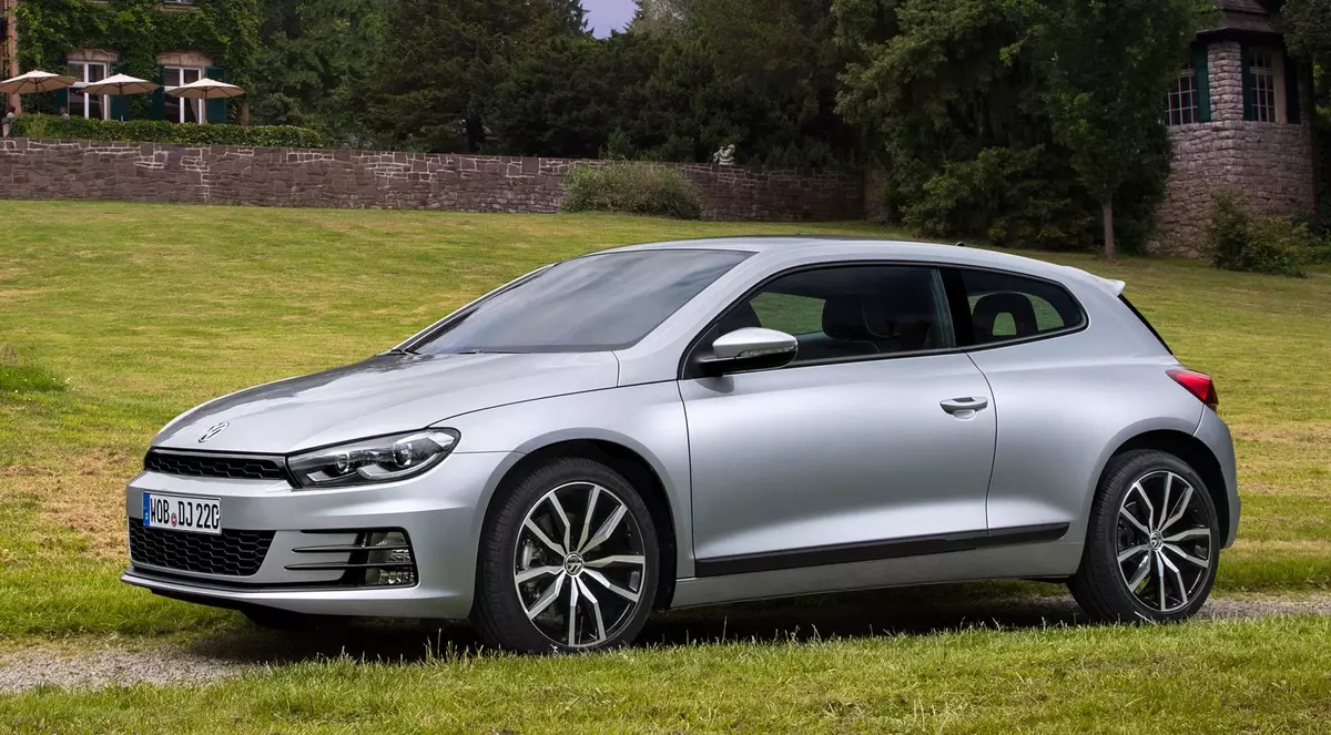 Updated Volkswagen Scirocco will arrive in Russia in the spring of 2015 9927_1