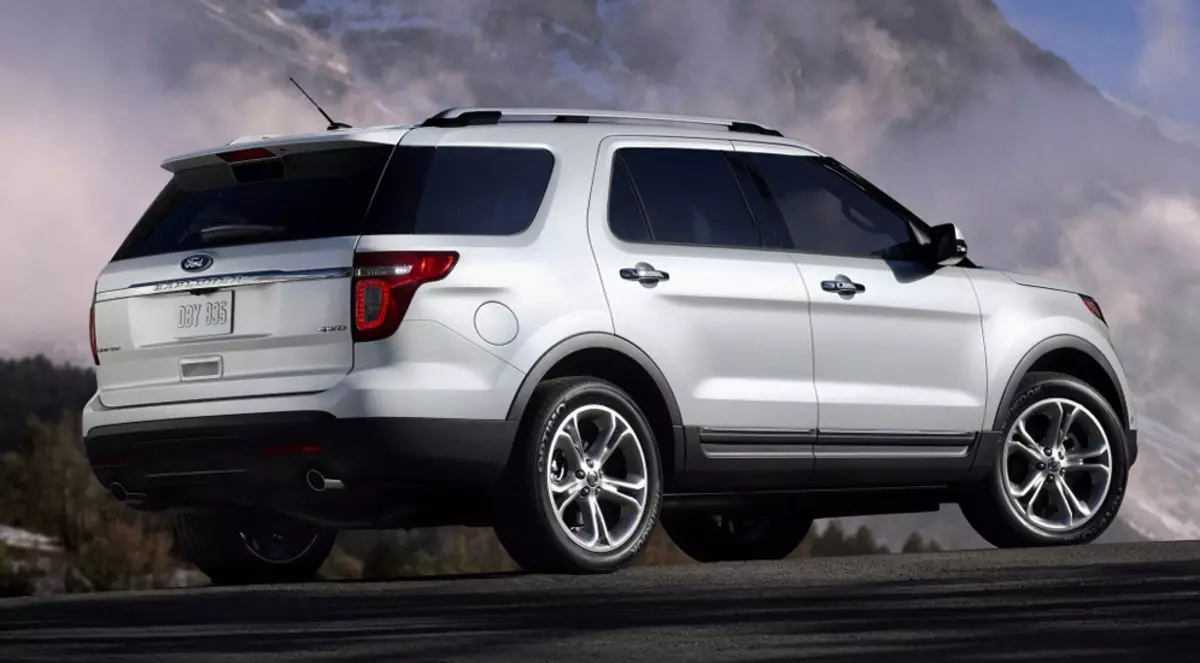 Актуализиран Ford Explorer ще се появи в Русия през 2015 година 997_8